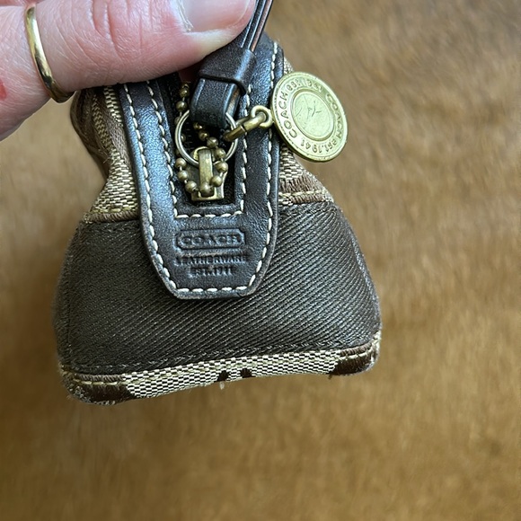 Coach | Bags | Coach Signature Small Cosmetic Bag Brown And Tan Makeup ...